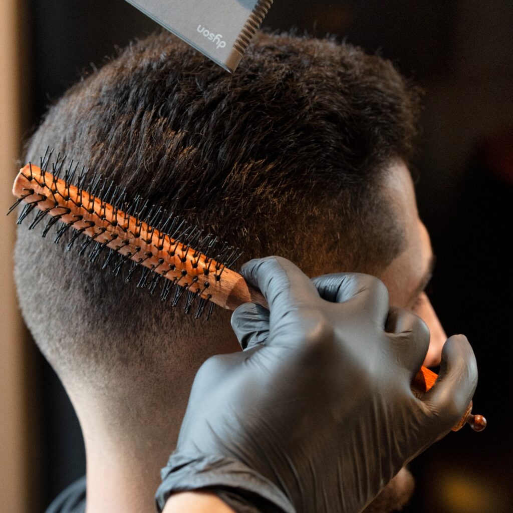 Best Men's Hair Salon in Abu Dhabi | Haircuts & Dye Al Bateen